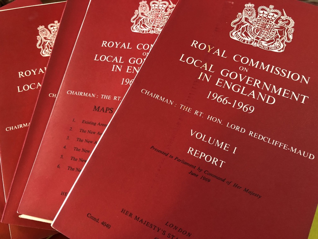 Parliament calls for major overhaul of local government in England ...